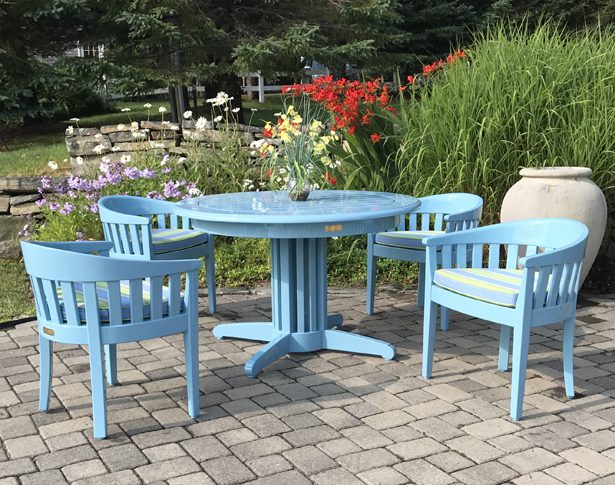 Sable Round Dining Table - Weatherend