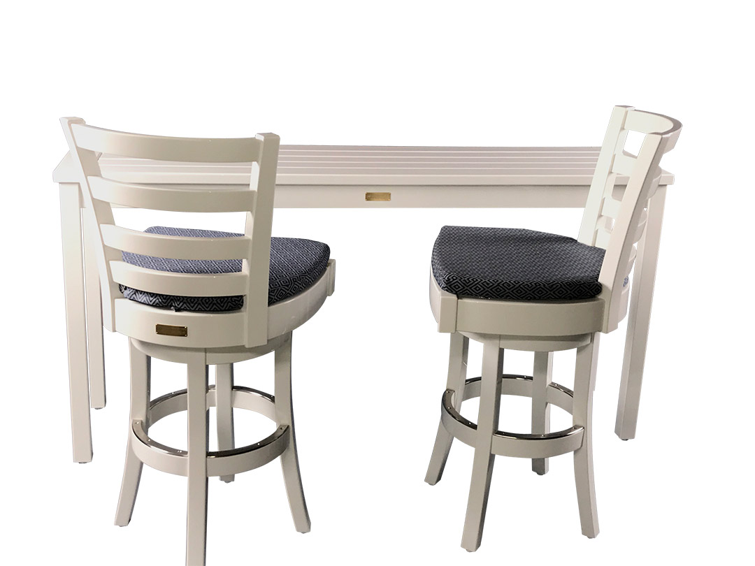 Dining Tables - Weatherend