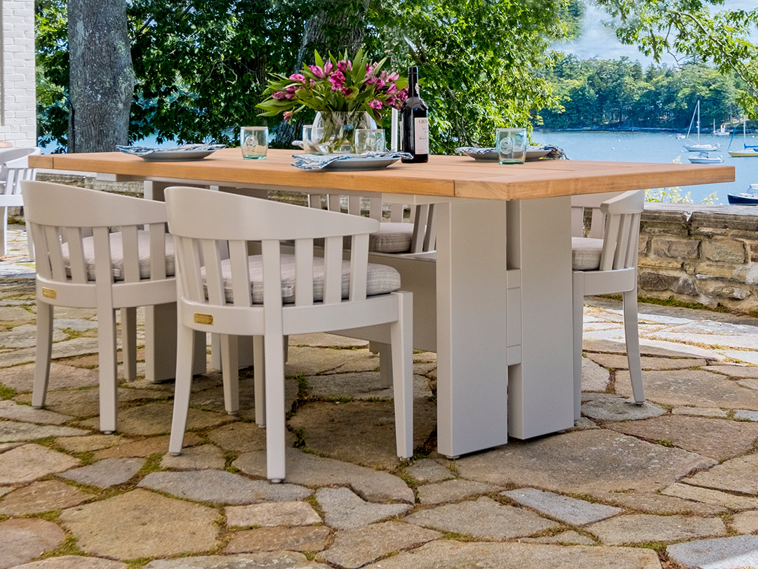 Dining Tables - Weatherend