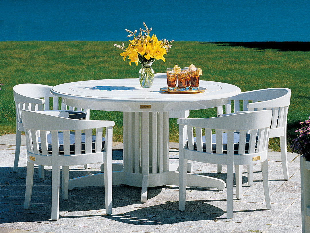 Dining Tables - Weatherend