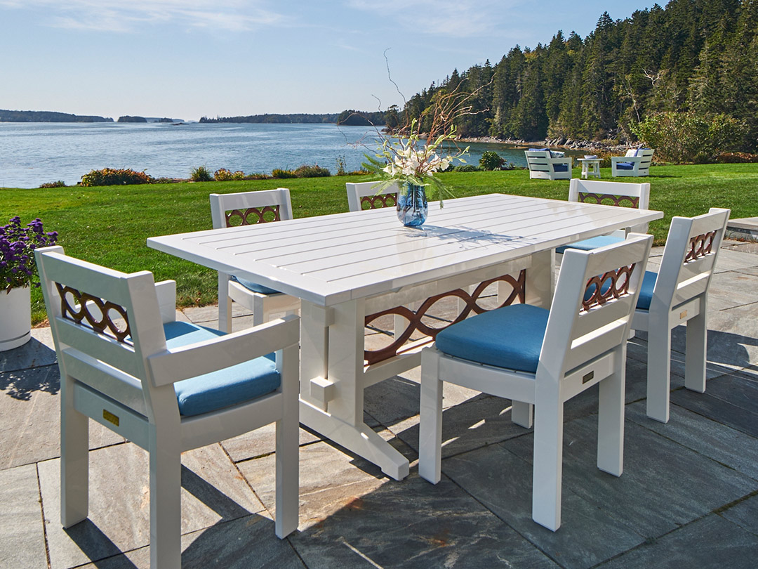 Dining Tables - Weatherend