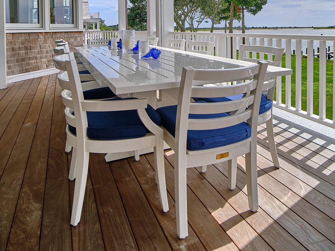 Dining Tables - Weatherend