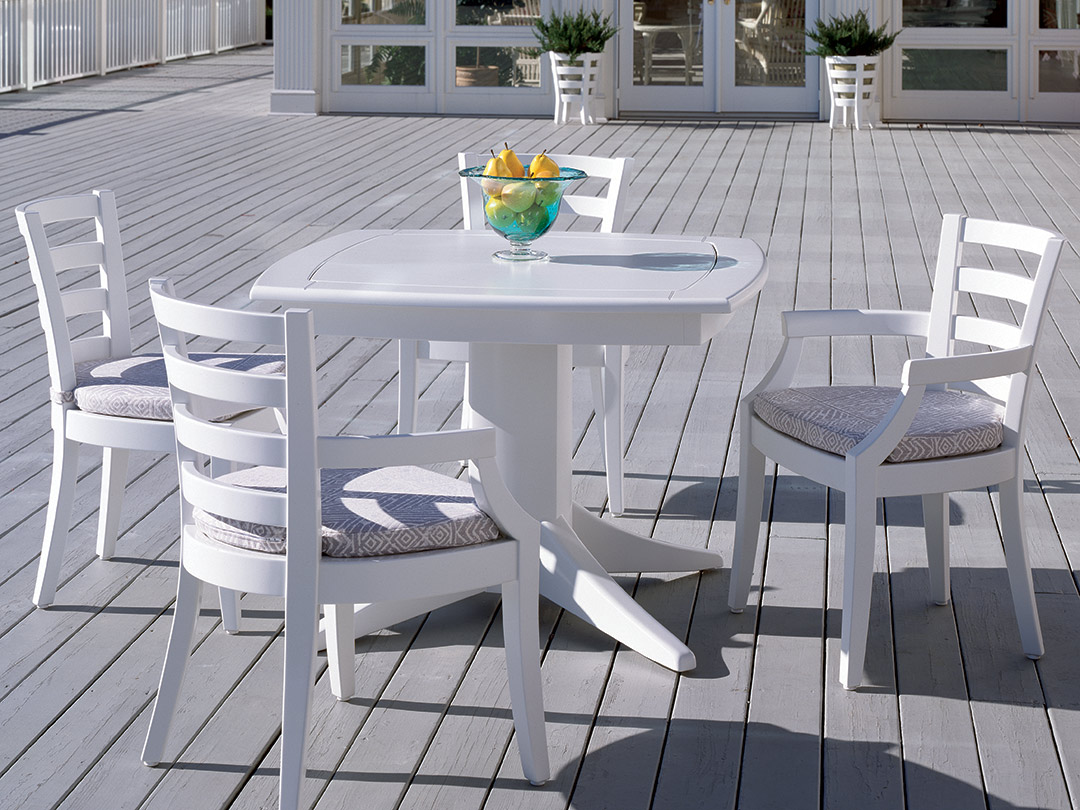 Dining Tables - Weatherend